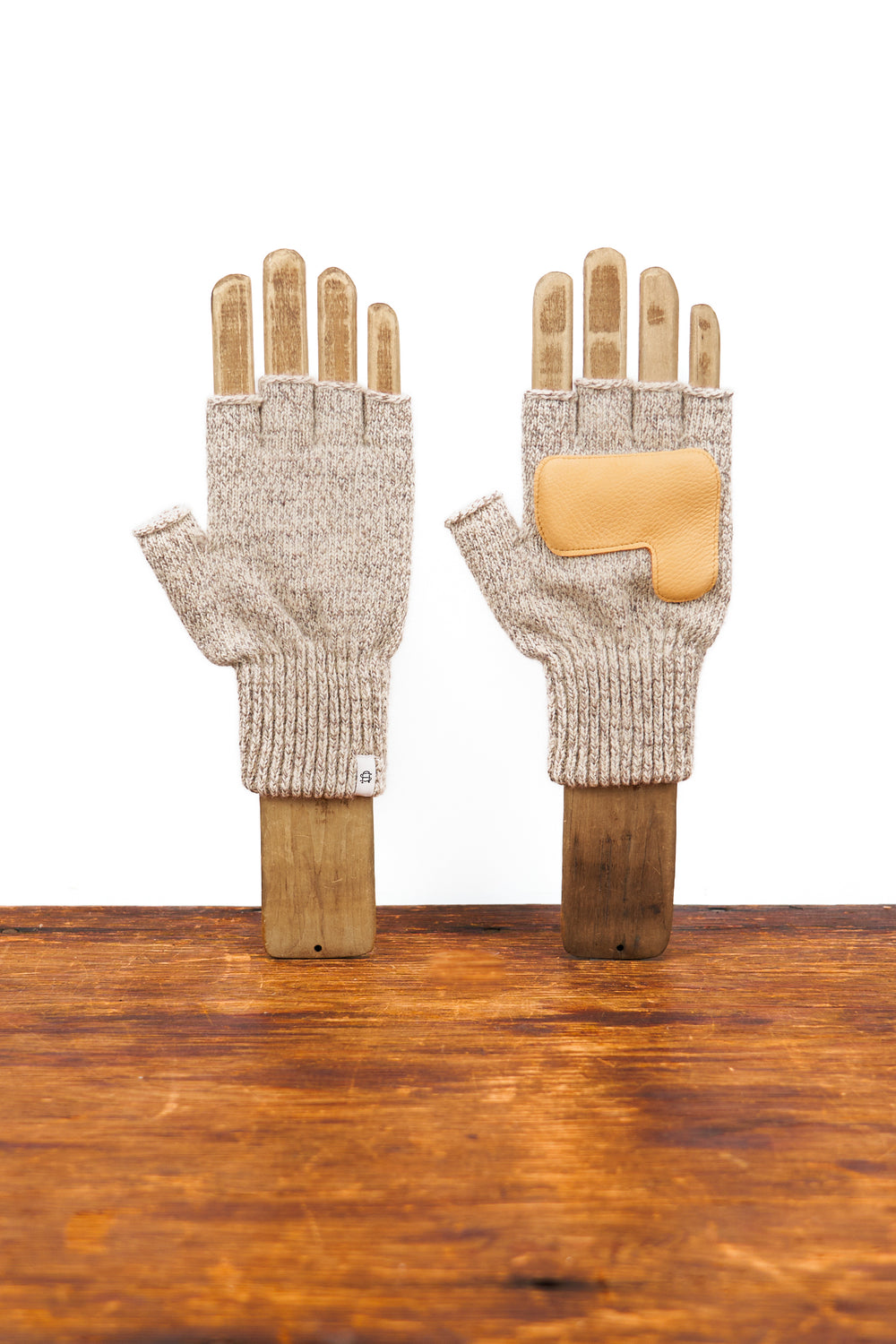Oatmeal Melange Fingerless Glove with Natural Deerskin Palm – UPSTATE STOCK